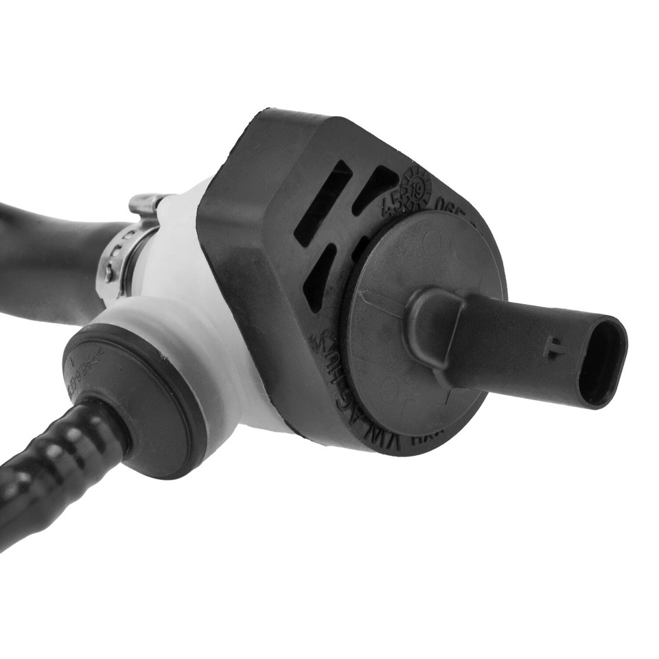 06E103207AR PCV Breather Hose Engine Hose For Audi A4 A5 A6 A7 A8 Q7 S4 ...