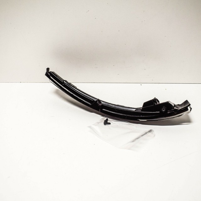 MB C-class W205 Right Wing Mirror Turn Indicator A0999067201 Genuine ...