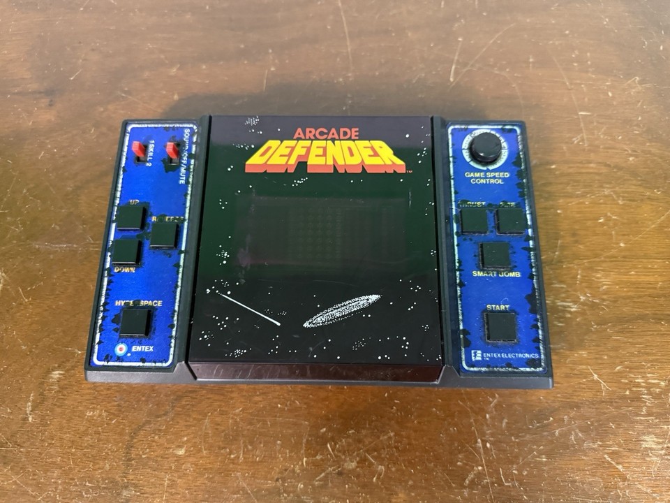 WORKING 1981 Entex ARCADE DEFENDER Handheld Portable Game Rare ...