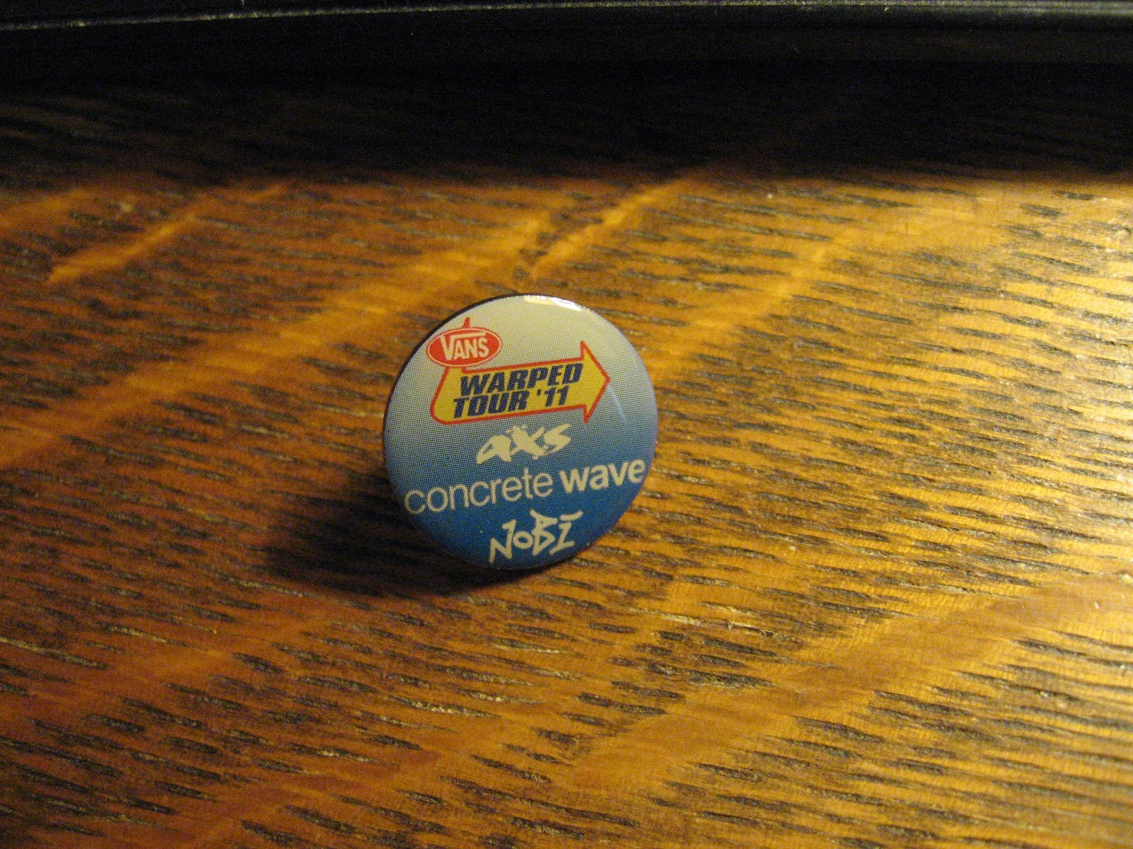 Warped Tour 2011 Pin - Vans Music Concert Series Small Collectible ...
