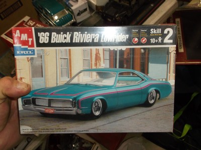 AMT 66 Buick riviera lowrider Model KIT NIB sealed | eBay.de