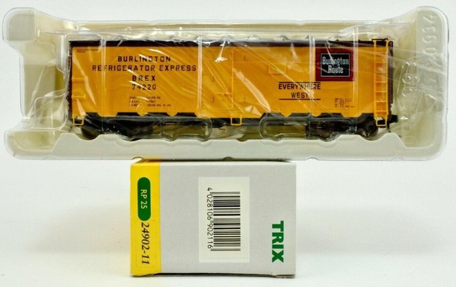 Marklin Trix HO 24902-11 Burlington Route Refrigerator Express 74220 ...