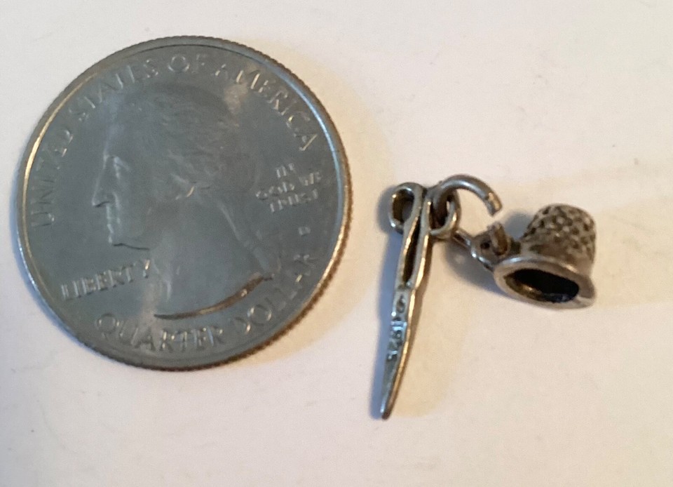 Vintage 90s ..925 Ster. silv THIMBLE & SCISSORS charm! FREE SHIP! (1 ...