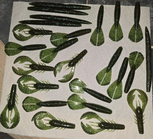 Craw Soft Plastic Bass Fishing Kit Special Color Dark Melon Blue Flake ...