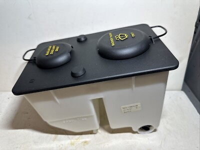 Ford NOS Windshield Washer Reservoir F4TZ-17618-AB | eBay