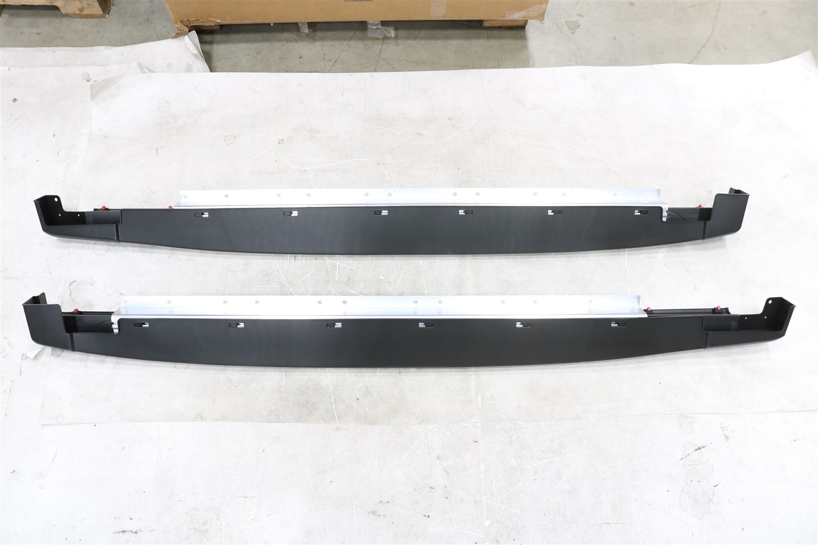 NEW OEM Running Board Side Steps Set S8F37AB000 for Hyundai Palisade ...