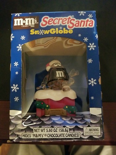 M&Ms Secret Santa Snow globe Vintage 90’s Christmas Holiday Snow Globe ...