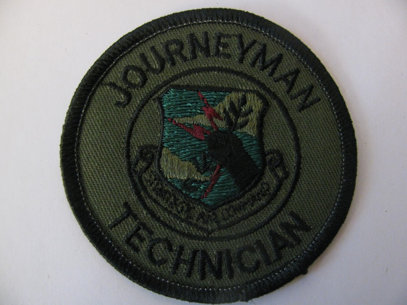 USAF JOURNEYMAN TECHNICIAN PATCH 3" IRON ON EMBROIDERED LOWEST PRICE ON ...