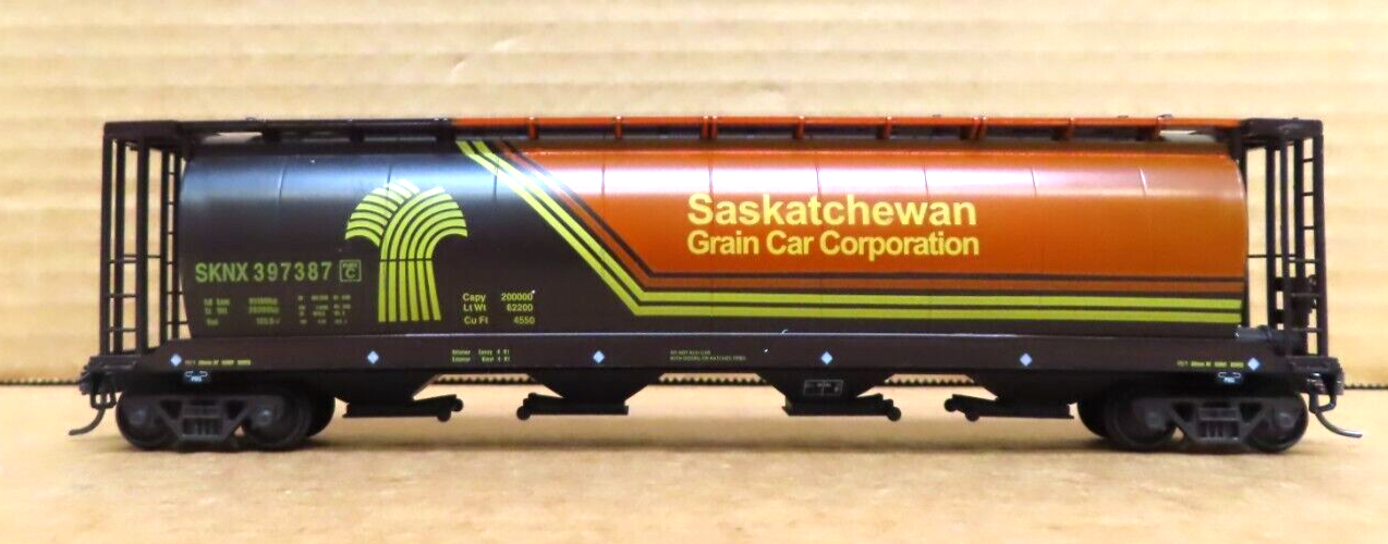 TRAINS CANADA 1-2055 CANADIAN CYLINDRICAL HOPPER CP RAIL MULTI-MARK HO ...