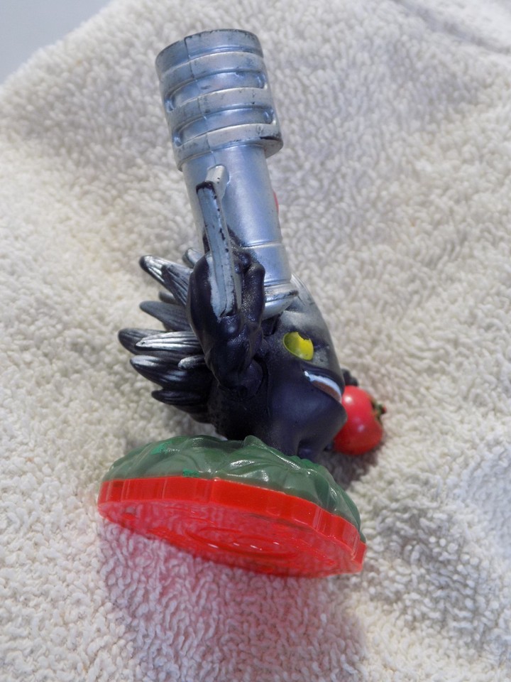 Activision Skylanders Trap Team Characters Food Fight & Dark Food Fight ...