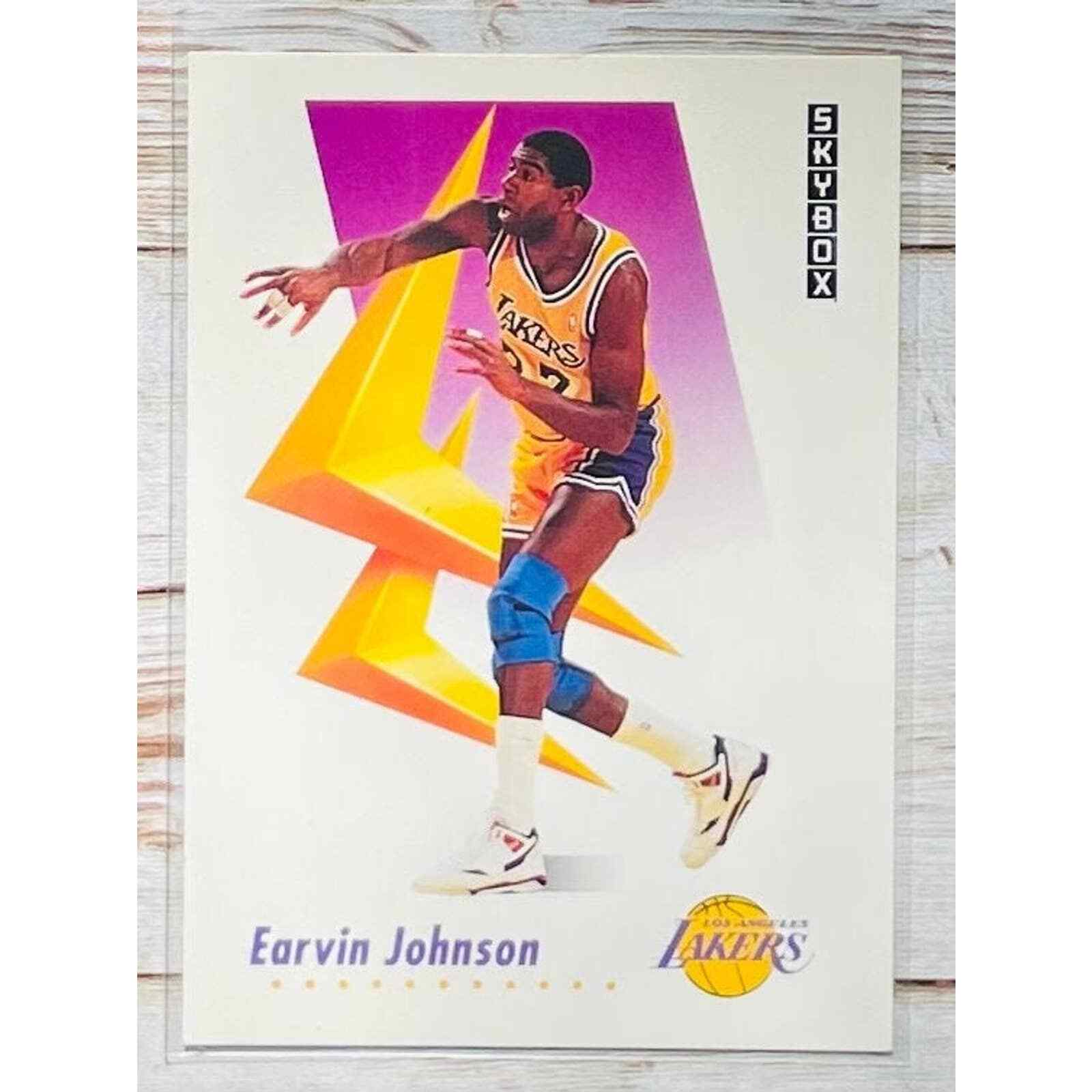 1991 Skybox Basketball Magic Johnson Card #137 | eBay
