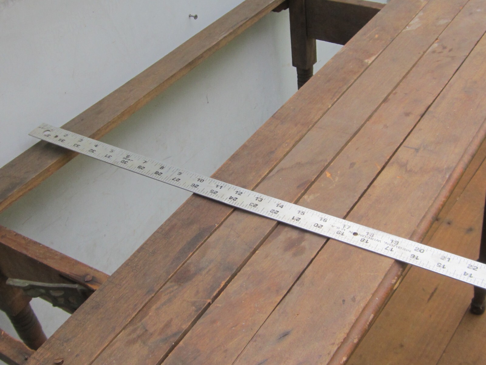 ANTIQUE "SIMPLICITY" FOLDING SEWING MEASURING TABLE Vintage Décor ...