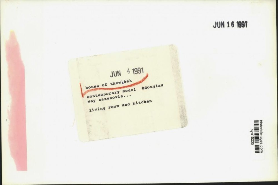 1991 Press Photo Douglas Way House of the Week Model Kitchen in ...