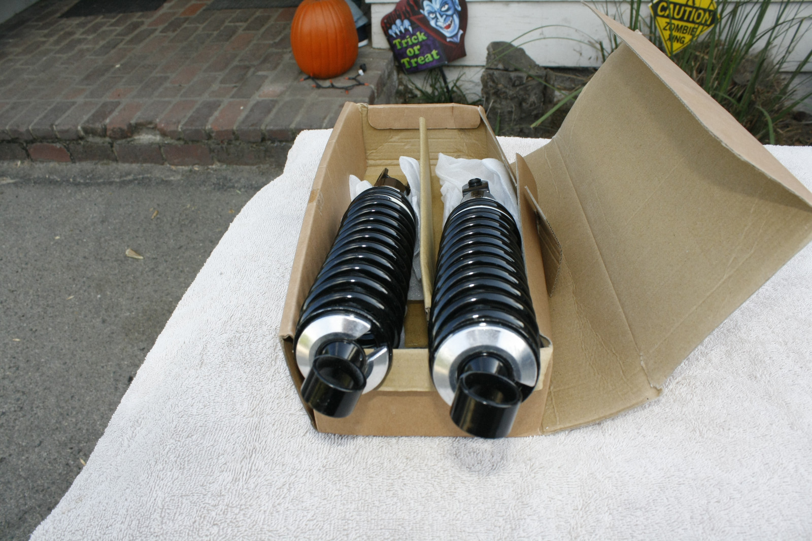 Shocks 14.4" eye / eye shock absorbers UNIQUE Vintge 365mm MED. DUTY ...