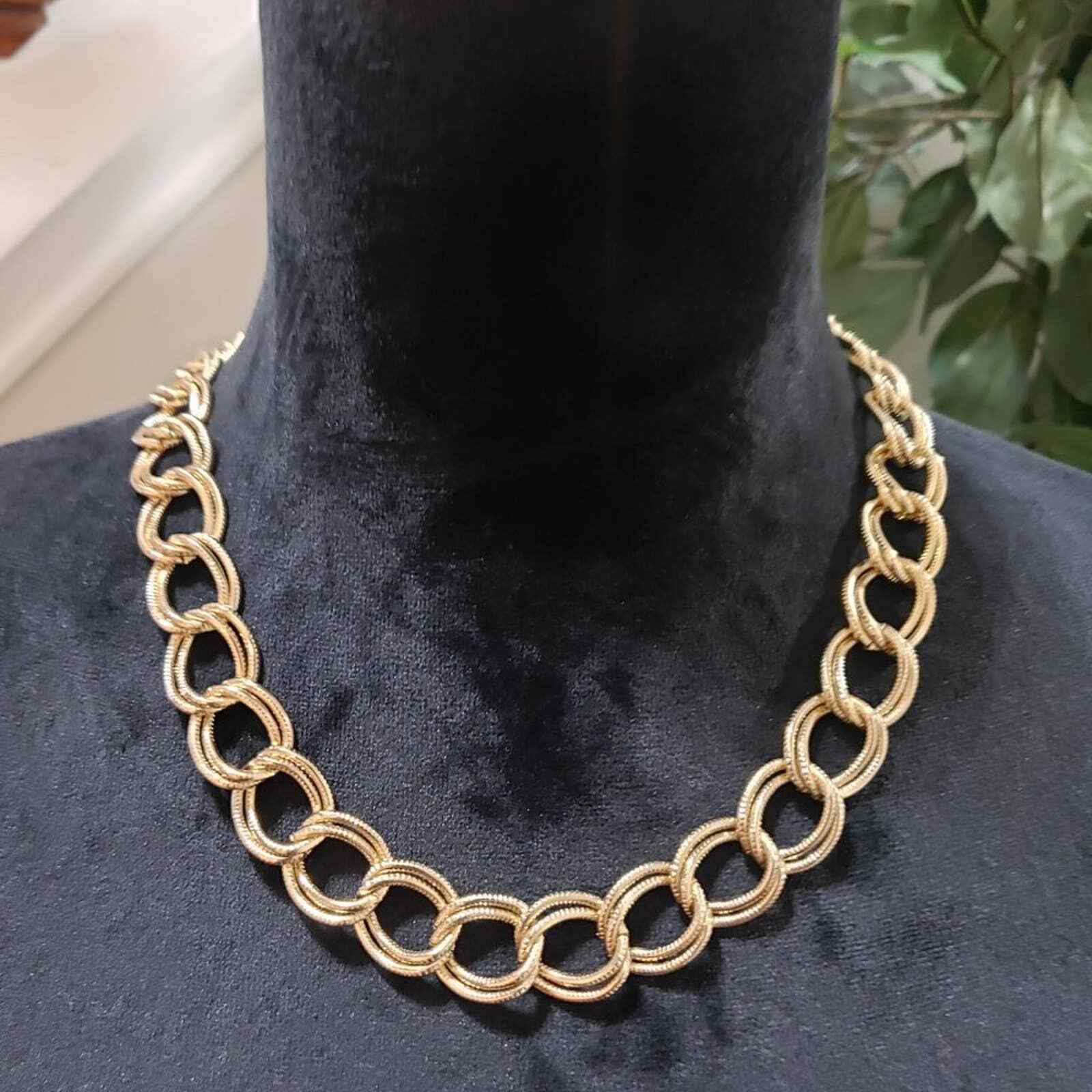 Women's Chunky Double Link Textured Gold Tone Classic Look Necklace | eBay