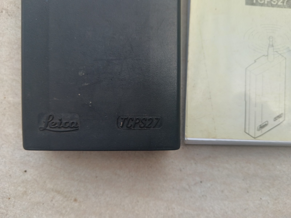 Leica TCPS27B Radio Modem ( Base), with antenna for TPS 1200 Total ...