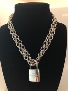 Louis Vuitton Silver Lock Necklace | semashow.com