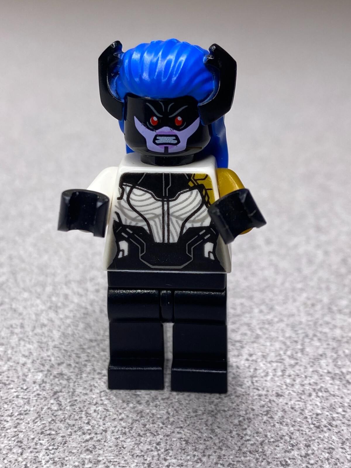 LEGO Proxima Midnight Minifigure sh500 Marvel Super Heroes from set ...