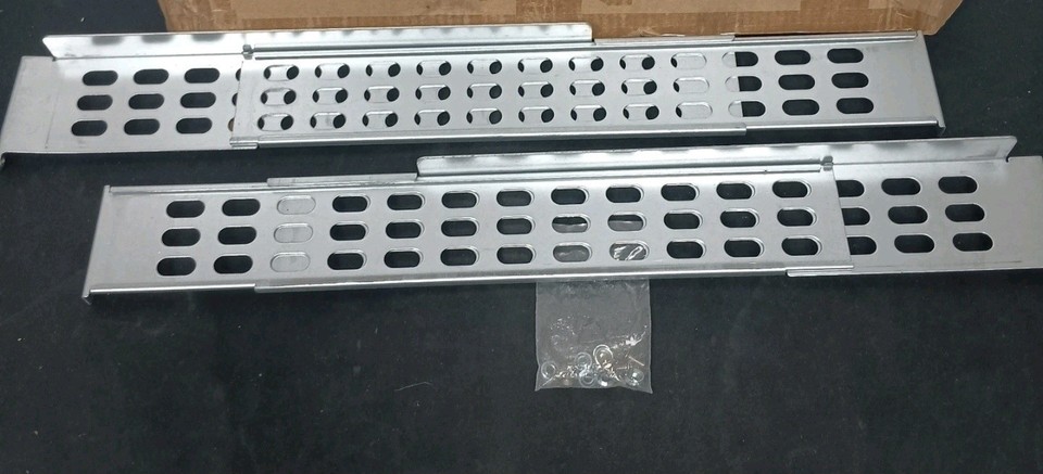 APC 0M-756H 4-post Static Rack Rail Kit for Rackmount SmartUPS | eBay