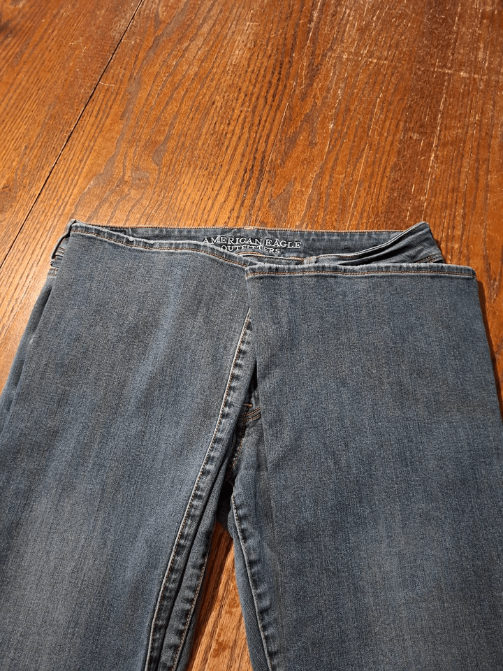 American Eagle Super Stretch Kick Boot Denim Blue Jeans Womens Size 12 ...