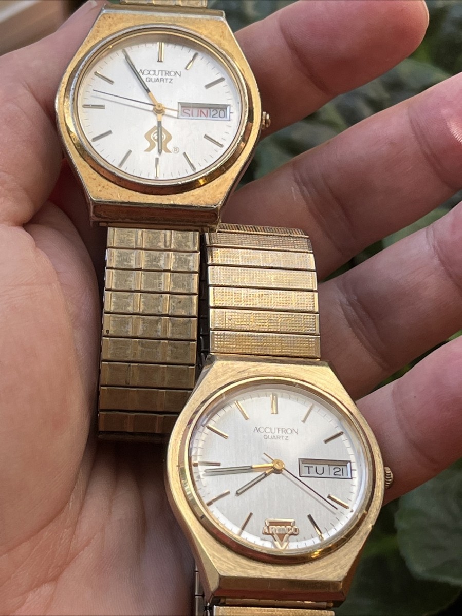 2 Vintage Bulova Accutron Men's Watch Quartz P0 P9 One works 2 Vintage Bulova Accutron Men's Watch Quartz P0 P9 One works