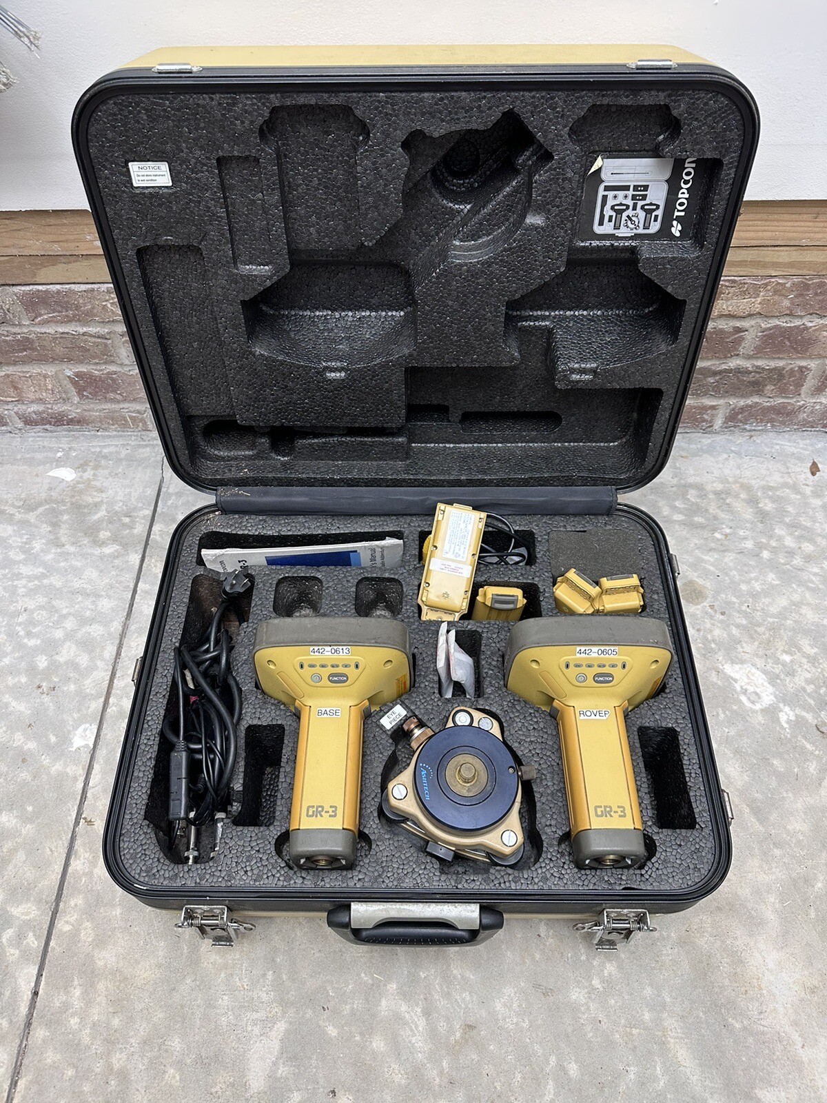 Topcon GR-3 Dual RTK Digital UHF 410-470 MHz GNSS GPS – Base And Rover ...