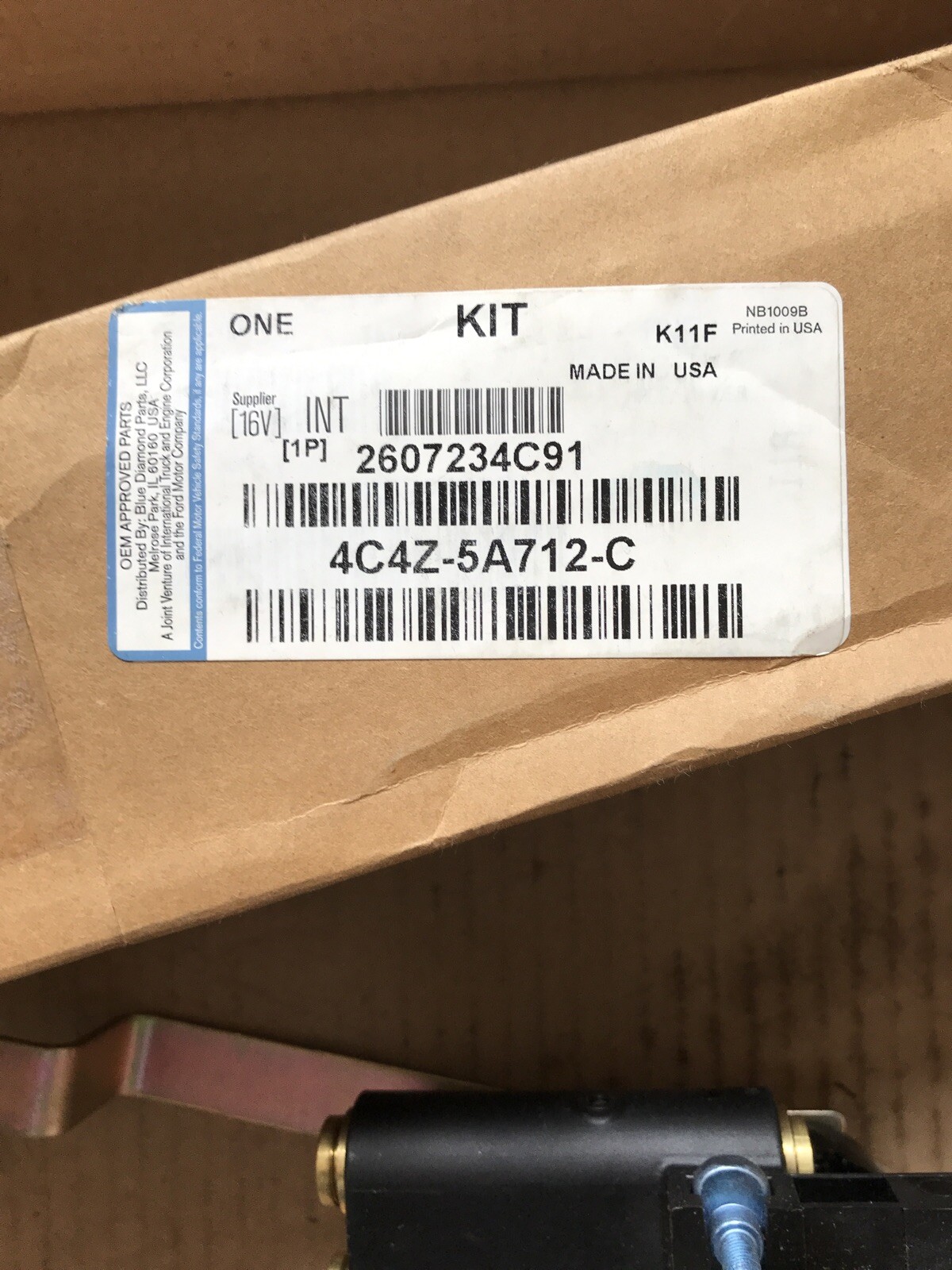 2607234C91, 4C4Z-5A712-C New OEM International Interior Air Leveler Kit ...