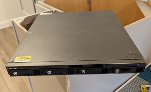 Qnap TS-469U-RP 4-Bay Rack 1U NAS Server w/ 4x 2TB 3.5" HDDs | eBay