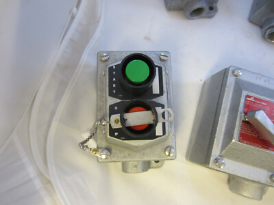 CROUSE HINDS EDS215 EXPLOSION PROOF START STOP CONTROL STATION | eBay