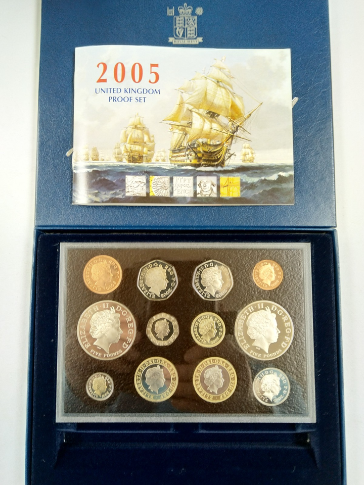 2005 Kingdom of Great Britain Royal Mint Proof coin set in Gift Box and ...