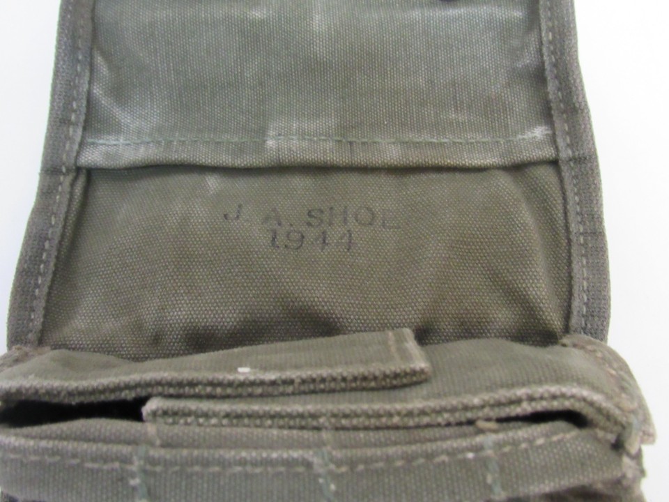 US Military WW2 1944 Medical Jungle First Aid Kit Pouch w Contents J A ...