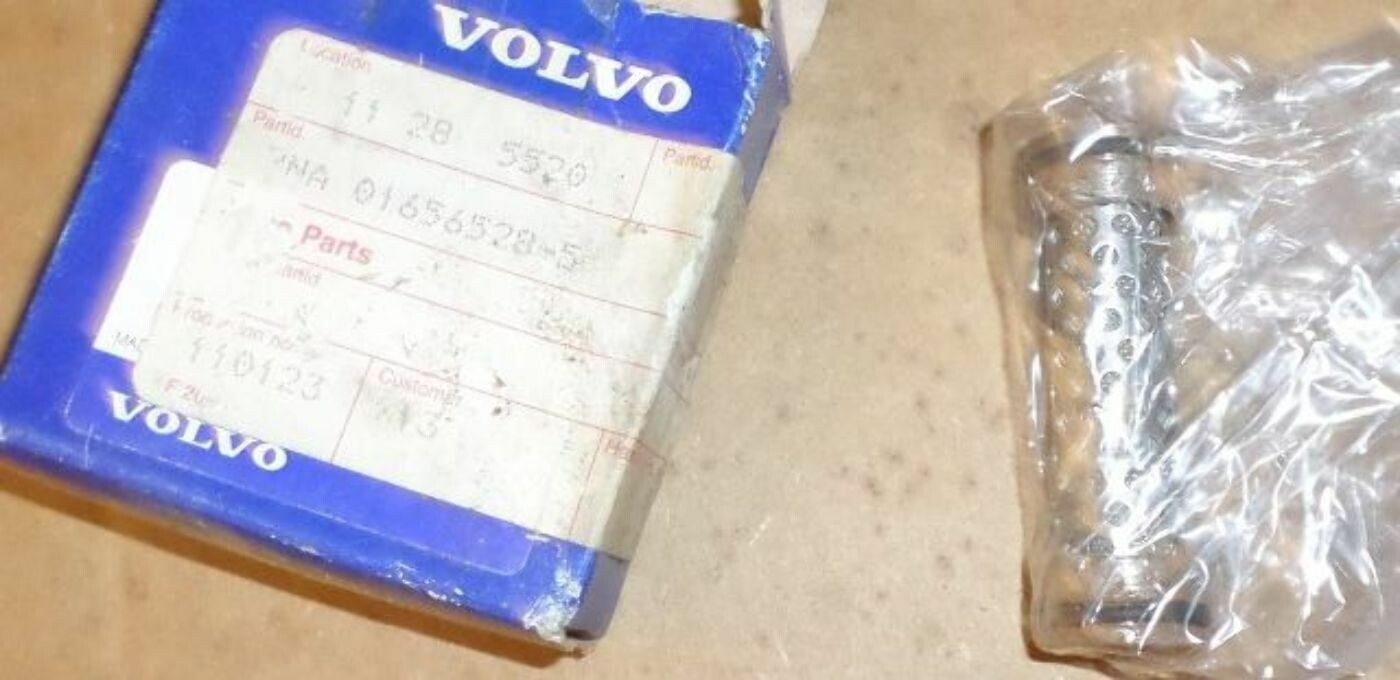 Volvo Surplus Strainer 1656528 Fits Volvo A25D A30D A35C A25E A30E ...