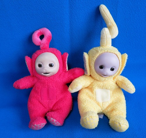 2 X TELETUBBIES beanie YELLOW LALA & RED PO soft toy * GOLDEN BEAR ...