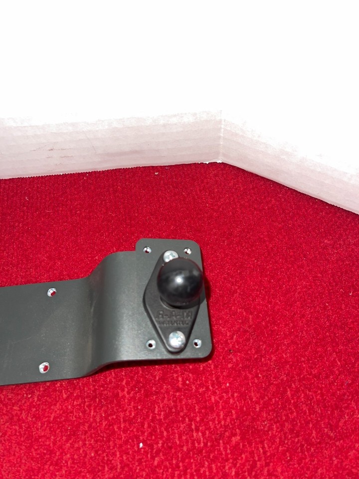 WatchGuard WGP02225-102 4RE Display Cam Visor Mount & Ball Mount | eBay