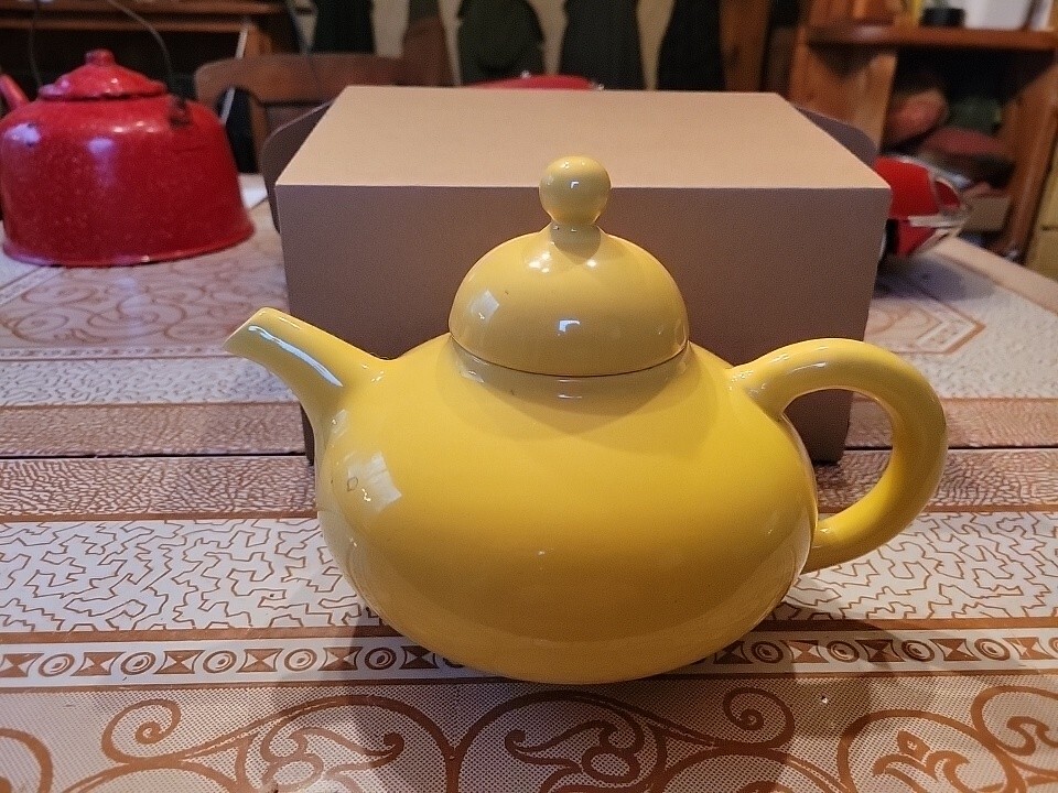Vintage yellow ceramic teapot yellow | eBay