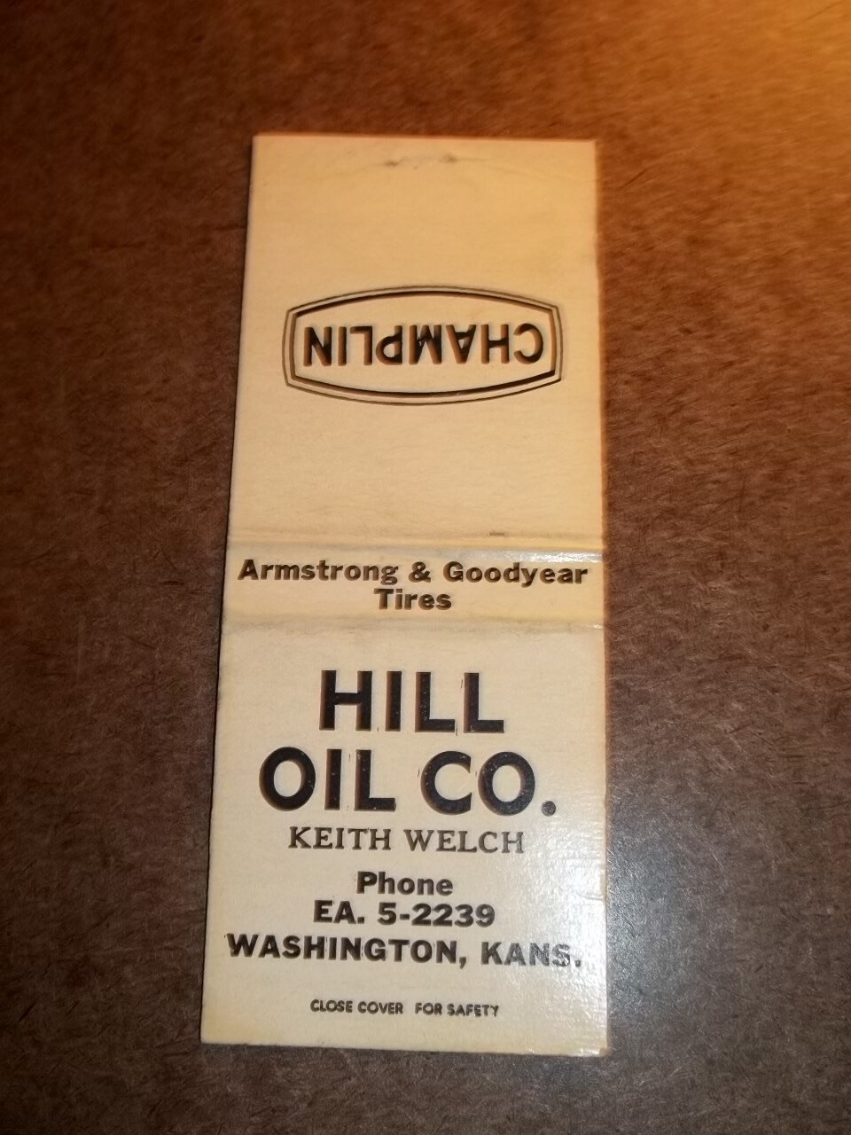 Matchbook Cover Hill Oil Co Champlin Keith Welch Ph 5-2239 Washington ...