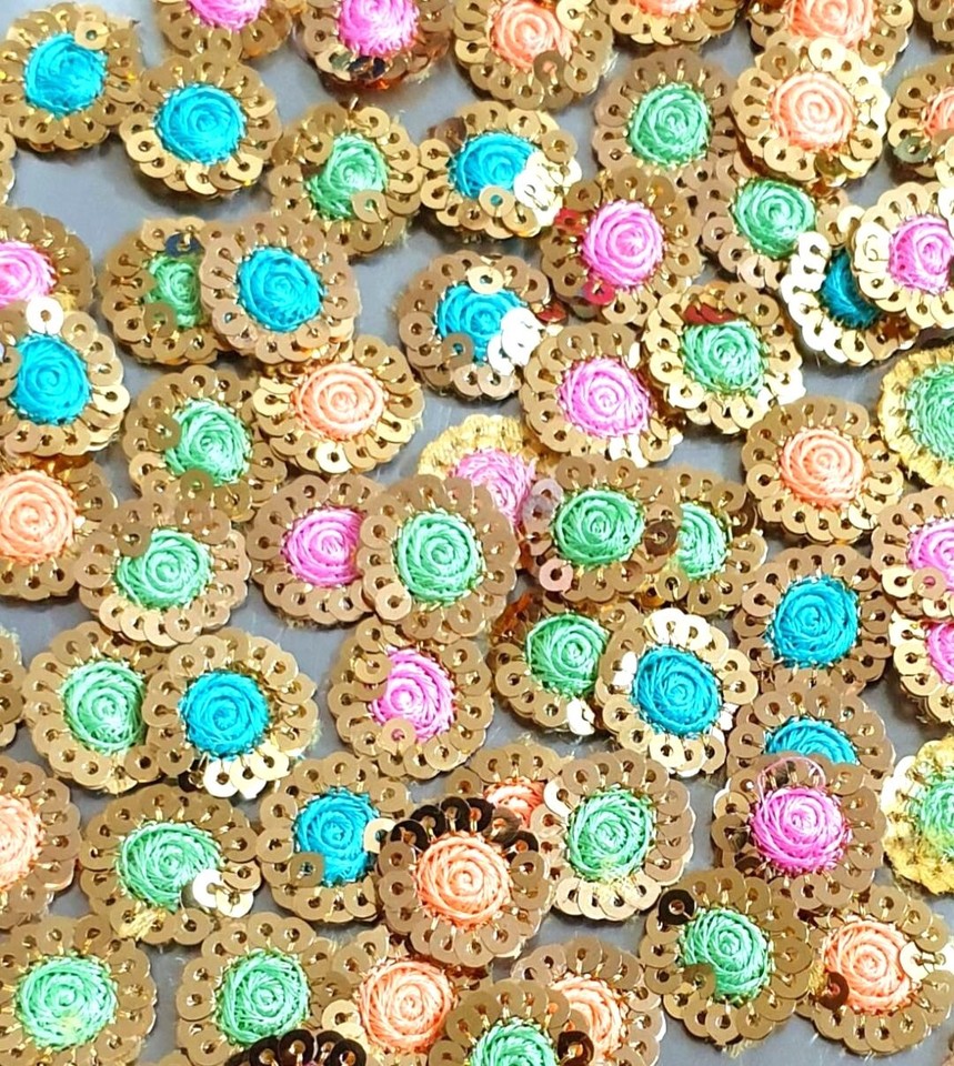 RARE SARI APPLIQUES PASTEL 45 PCS HAND MADE SARI SAREE rare Thread Work ...