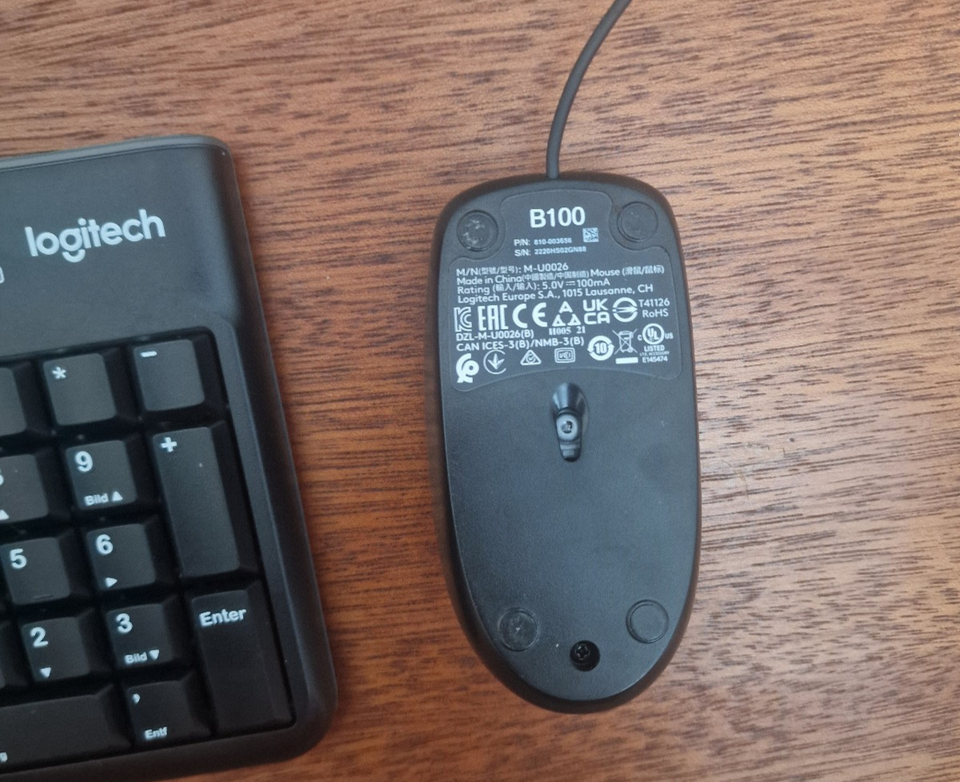 Logitech K120 QWERTY Compact Keyboard & Mouse Combo - Ideal USB Wired ...