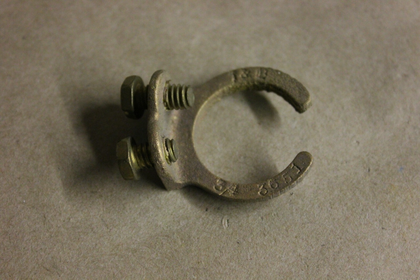 2 Thomas & Betts 3651, Conduit Grounding Wedge, 3/4 Grounding Wedge, 2 ...