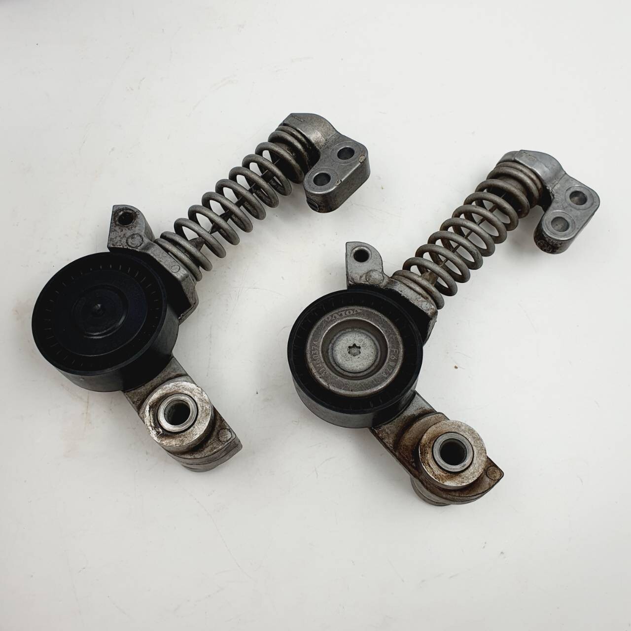 Genuine Volvo Belt Tensioner 2109 31460374 for sale online | eBay