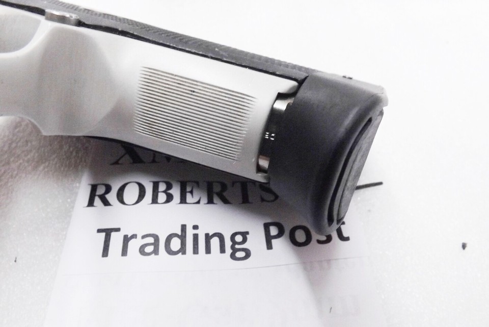 Grip Adapter fits S&W 5906 Magazines to 6906 guns & 4006 Mags to ...