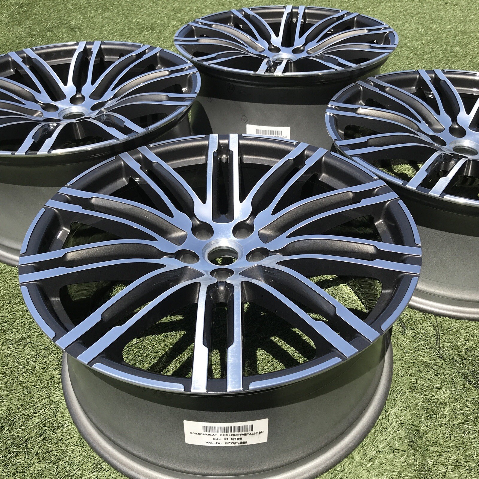 21" PORSCHE MACAN OEM GENUINE NEW SET 4 RIMS GREY MACHINE FACE RARE ...