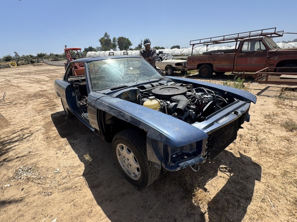 75 MERCEDES R107 450SL 4.5L M117 ENGINE MOTOR W/ Rolling Chassis VIDEO ...