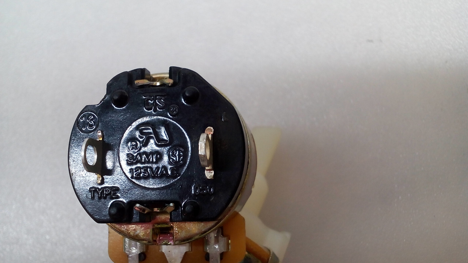 10K ohm Volume Control Potentiometer with 3 Amp AC ON-OFF Power Switch ...