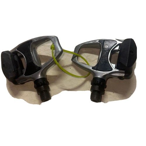 Shimano PD-R540 Road bike Pedals Clipless SPD SL R540 Pair Road Silver ...