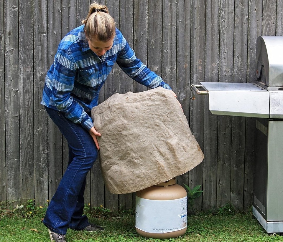 Landscape Fake Rock Boulder Stone Sprinkler Irrigation Cover Valve Box ...