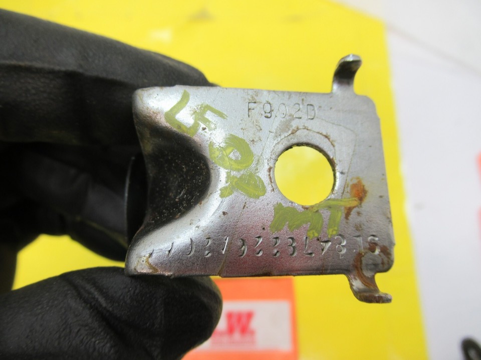 BRACKET MOUNT SUPPORT DOOR PANEL RIGHT LEFT FRONT 08 09 10 11 12 ESCAPE ...