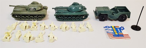M-674 VINTAGE TIM-MEE TOYS US PLASTIC ARMY TANKS, JEEP, AND ARMY MEN! U ...