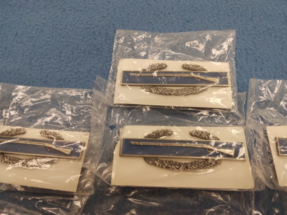 LOT OF 10 - ARMY COMBAT INFANTRY BADGE CIB 1st AWARD PINS - 3 INCHES ...