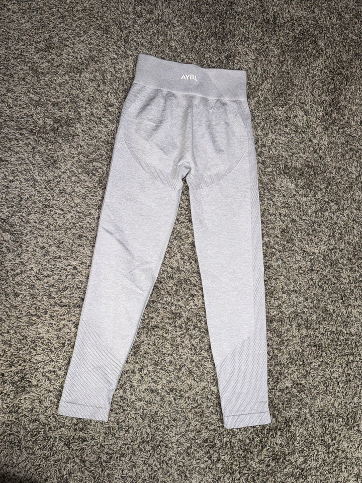 Empower Seamless High Rise Leggings NWOT Size XS In Light Gray | eBay